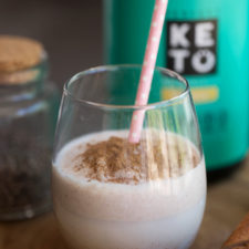Creamy Vanilla Chai Protein Shake - Perfect Keto
